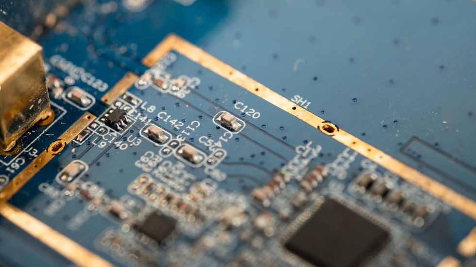 Understanding the Role of Surface Mount Technology in Circuit Board ...